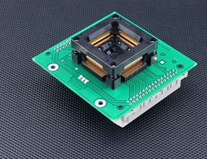 AP1 QFP144 ZIF PLD-16 - Device specific module for FPGA / CPLD Lattice MachXO2 in TQFP144 – Dataman